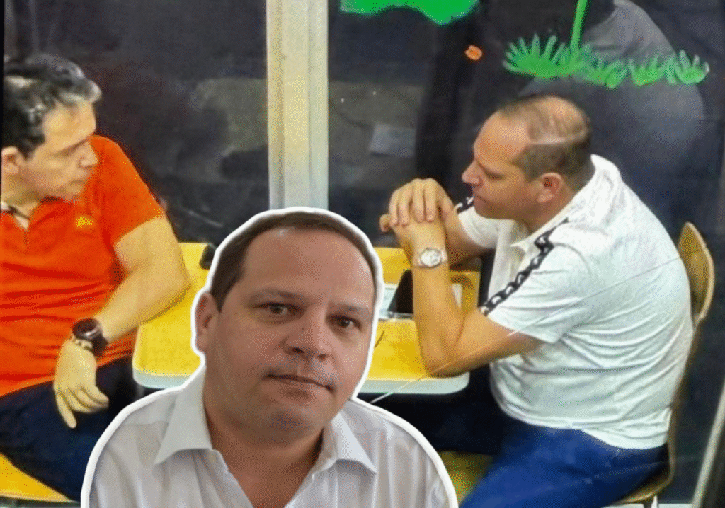 La fotografía que Pinedo no perdonó: Alex Velásquez sale del gabinete ...