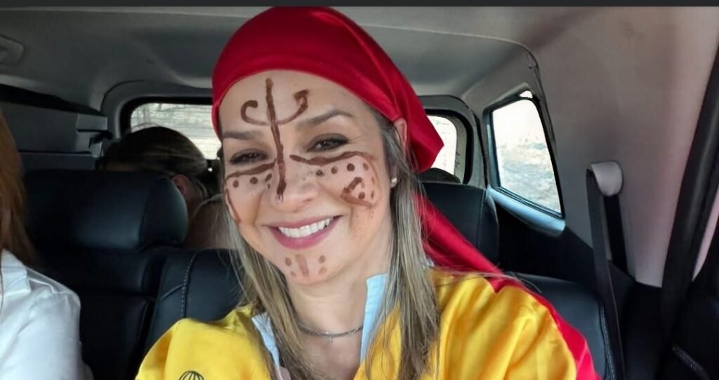 Vicky Dávila, la candidata que lidera los memes y los ‘Me Divierte’ en ...